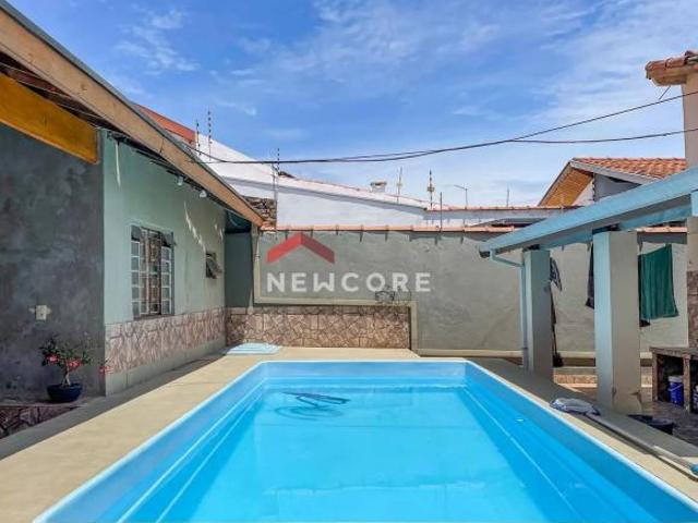 Casa em Rua Pindamonhangaba Chácara do Visconde Taubaté/SP