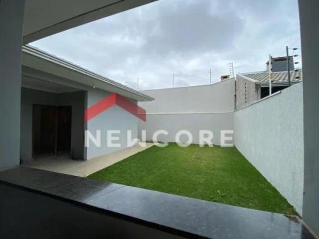 Casa em Rua Pioneira Rosa Esteves Gusmão Jardim Diamante Maringá/PR