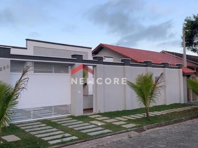 Casa em Rua Pietro Bertolini Jardim Mar e Sol Peruíbe/SP