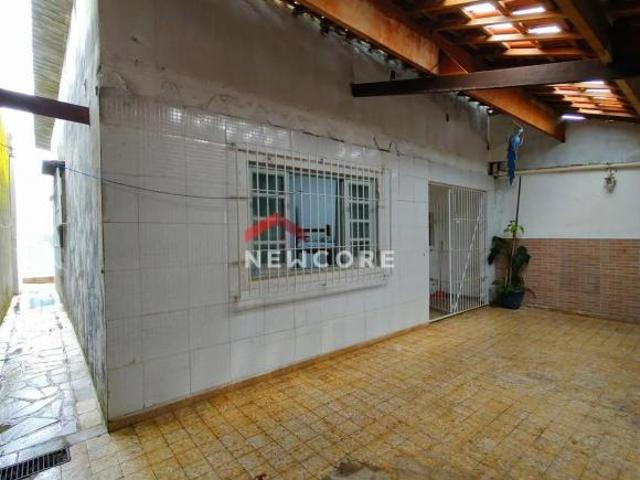 Casa em Rua Potiguaçu Suarão Itanhaém/SP