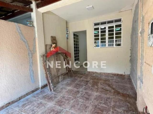 Casa em Rua Professor Dias Vieira Senhora das Graças Betim/MG
