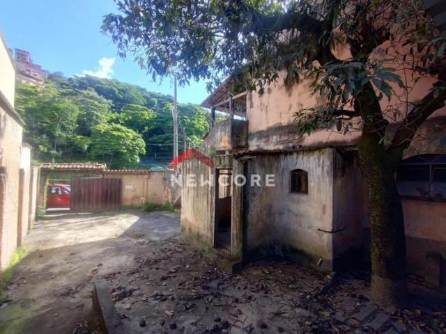 Casa em Rua Prefeito Vítor Fantini Centro Sabará/MG