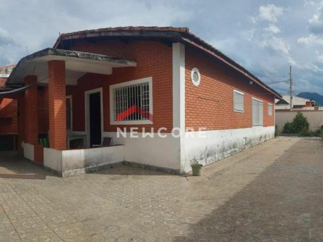 Casa em Rua Raposo Tavares Jd Ribamar Peruíbe/SP