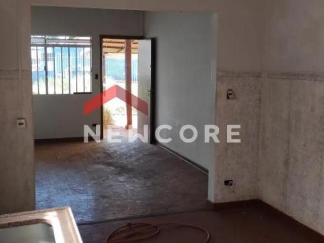 Casa em Rua Rosa Siqueira Jardim Alah Londrina/PR