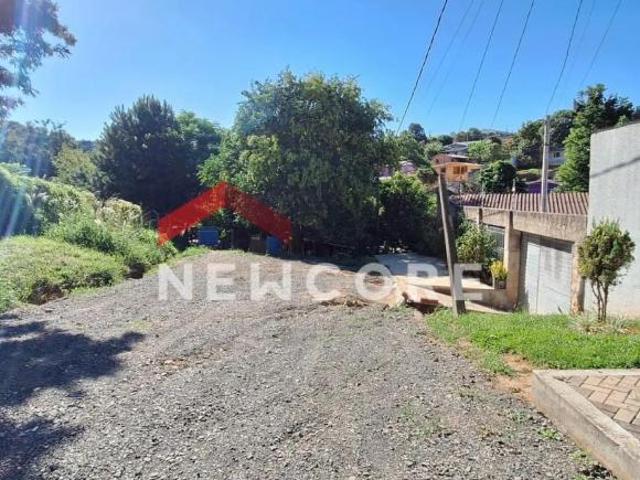 Casa em Rua São Carlos do Ivaí Contorno Ponta Grossa/PR