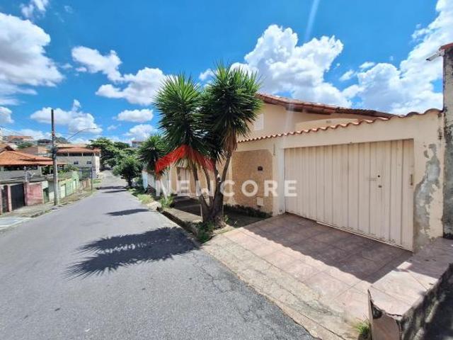 Casa em Rua São Geraldo Parque Turistas Contagem/MG