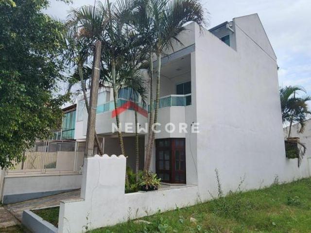 Casa em Rua Samuel Wainstein Hípica Porto Alegre/RS