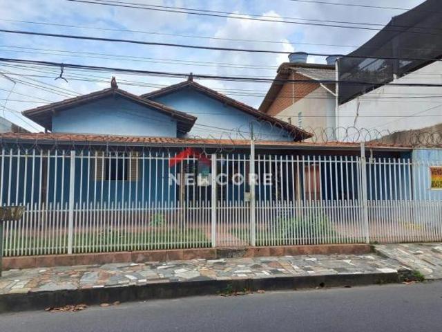 Casa em Rua Santa Rita do Itueto Jardim Leblon Belo Horizonte/MG