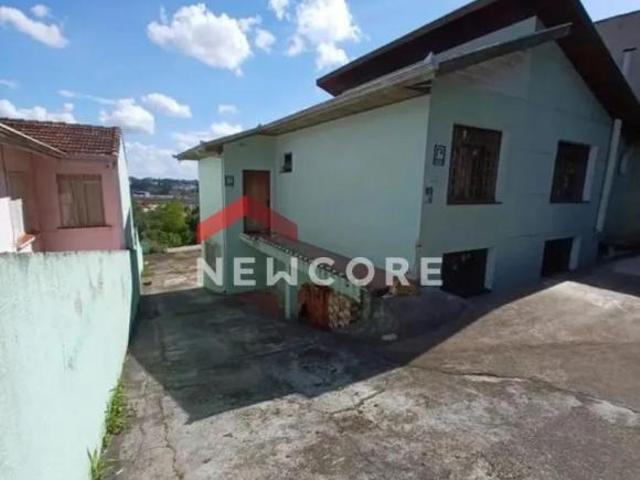 Casa em Rua Senador Nereu Ramos Guabirotuba Curitiba/PR