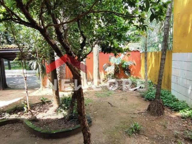 Casa em Rua Suassuí Alto da Lapa São Paulo/SP
