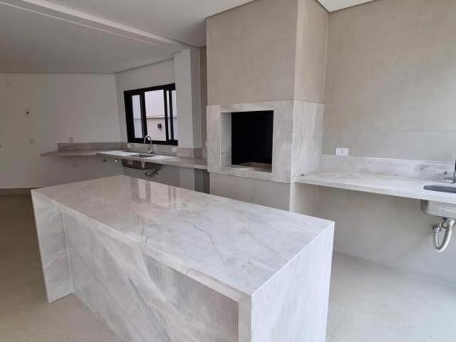 Casa em Recanto do Salto, Londrina/PR de 244m² 4 quartos à venda por R$ 2.890.000,00