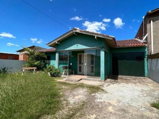 CASA EM REGIÃO DE MORADORES EM IMBÉ