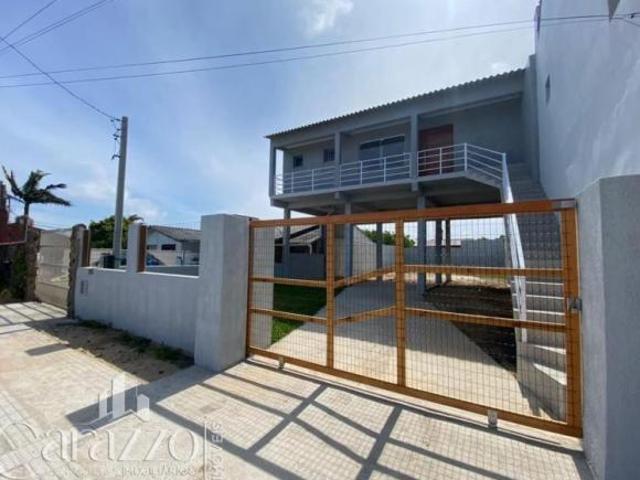 CASA EM REGIÃO DE MORADORES EM TRAMANDAÍ