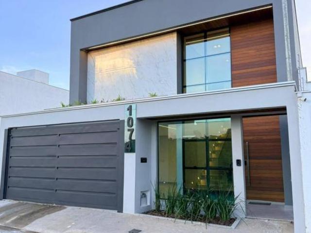 Casa em Residencial Bethânia, Santana Do Paraíso/MG de 225m² 3 quartos à venda por R$ 1.500.000,00