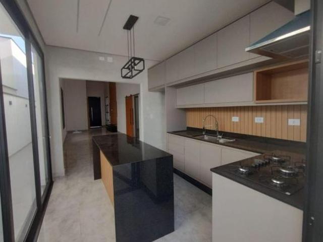 Casa em Residencial Colinas, Caçapava/SP de 300m² 3 quartos à venda por R$ 999.000,00