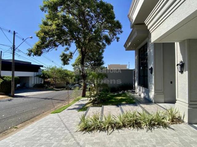 Casa em Residencial Damha IV