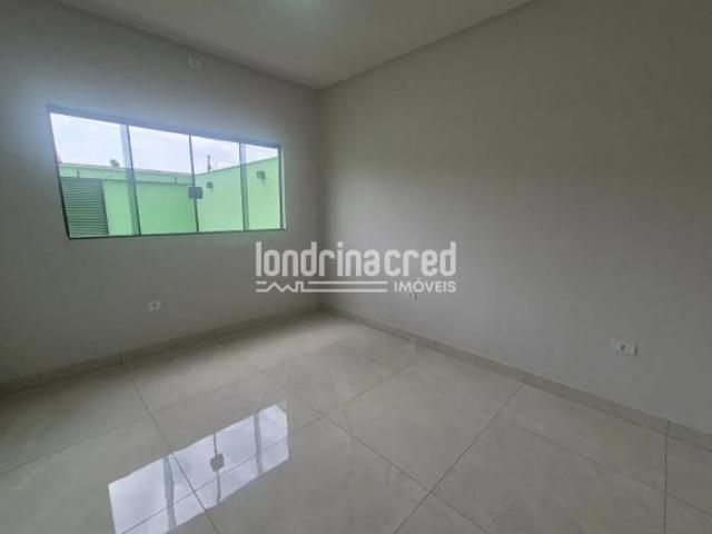 Casa em Residencial José B Almeida, Londrina/PR de 75m² 2 quartos à venda por R$ 415.000,00
