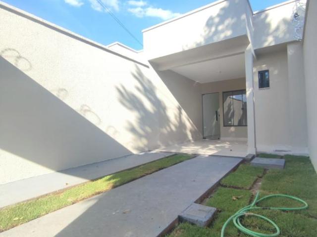Casa em Residencial Kátia, Goiânia/GO de 125m² 2 quartos à venda por R$ 348.990,00