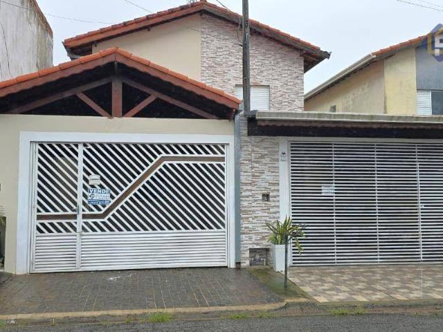 Casa em Residencial Pastoreiro, Cotia/SP de 90m² 2 quartos à venda por R$ 340.000,00 ou para locação R$ 3.200,00/mes