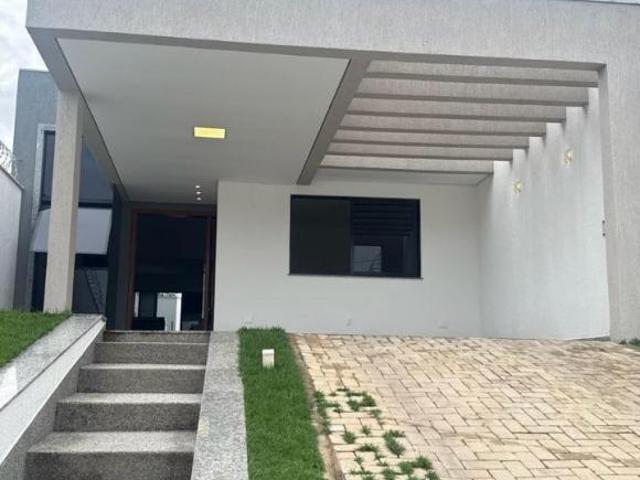 Casa em Residencial Riviera