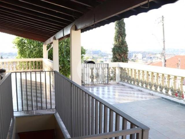Casa em Residencial Serra Azul Louveira