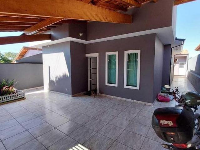 Casa em Residencial Vitória com Edicula nos fundos, Boituva/SP