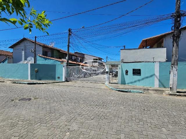 Casa em Residências do Vale, Resende/RJ de 70m² 2 quartos à venda por R$ 219.900,00