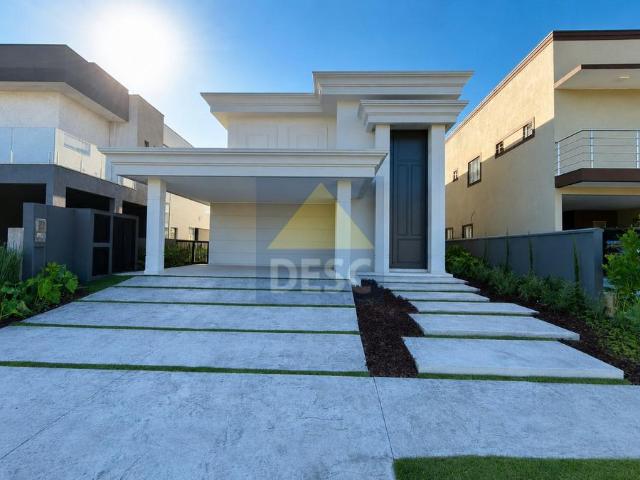 Casa em Rio Pequeno, Camboriú/SC de 306m² 4 quartos à venda por R$ 4.779.900,00