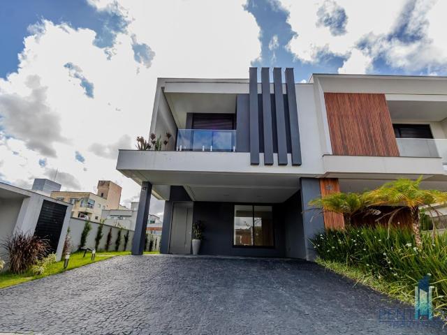 Casa em Rio Pequeno, Camboriú/SC de 319m² 4 quartos à venda por R$ 4.699.000,00