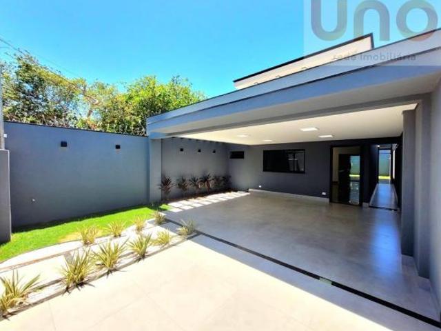 Casa em Rita Vieira 3 quartos Campo Grande
