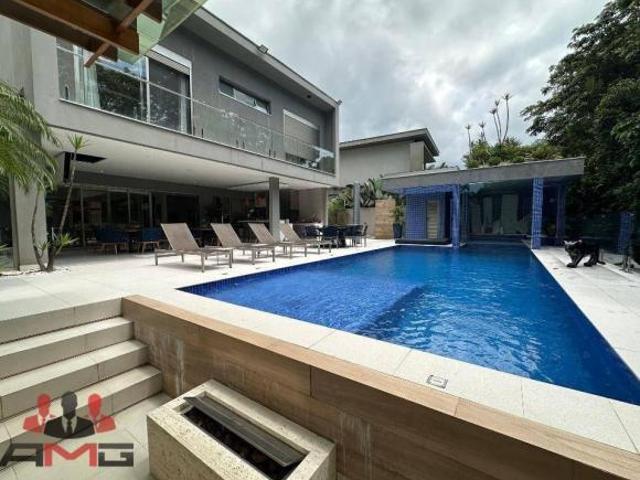 Casa em Riviera, Bertioga/SP de 537m² 6 quartos à venda por R$ 17.500.000,00
