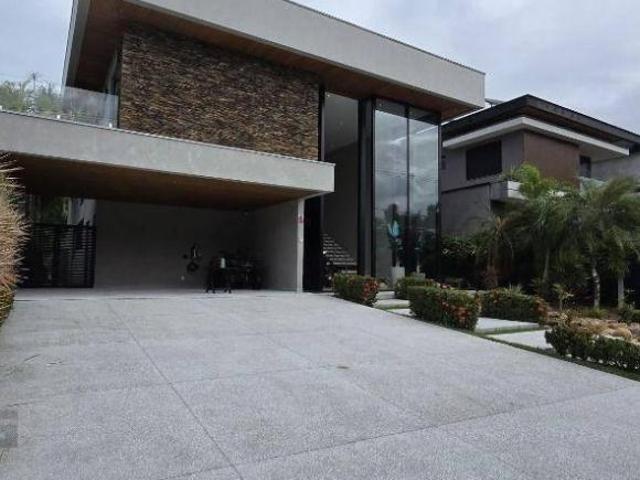 Casa em Riviera, Bertioga/SP de 550m² 5 quartos à venda por R$ 18.800.000,00