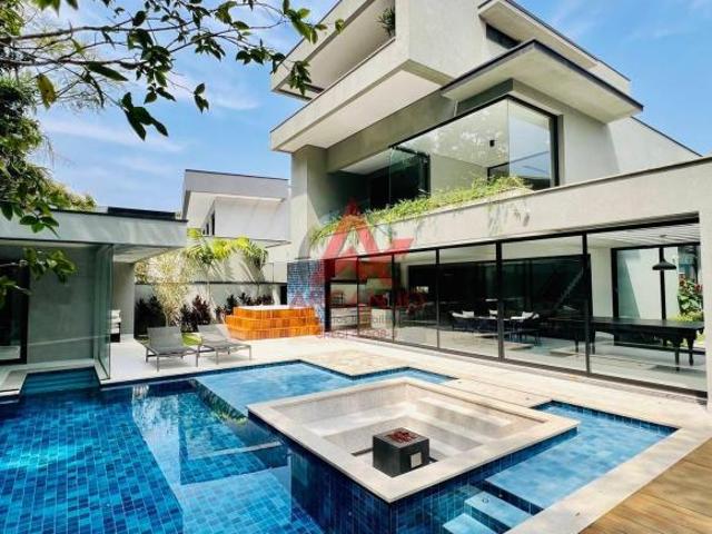 Casa em Riviera, Bertioga/SP de 556m² 6 quartos à venda por R$ 15.900.000,00