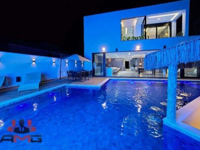 Casa em Riviera, Bertioga/SP de 611m² 7 quartos à venda por R$ 14.900.000,00