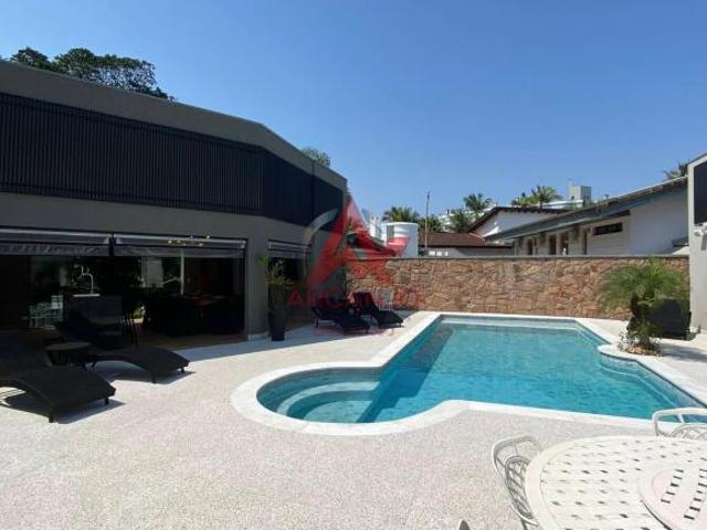 Casa em Riviera, Bertioga/SP de 722m² 6 quartos à venda por R$ 11.900.000,00