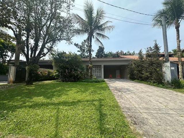 Casa em Riviera, Bertioga/SP de 201m² 3 quartos à venda por R$ 2.700.000,00