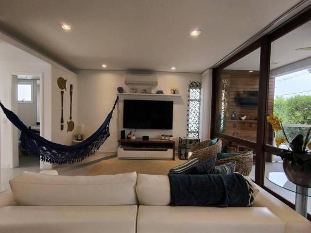 Casa em Riviera, Bertioga/SP de 232m² 4 quartos à venda por R$ 3.250.000,00