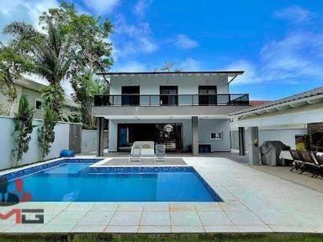 Casa em Riviera, Bertioga/SP de 300m² 5 quartos à venda por R$ 3.600.000,00