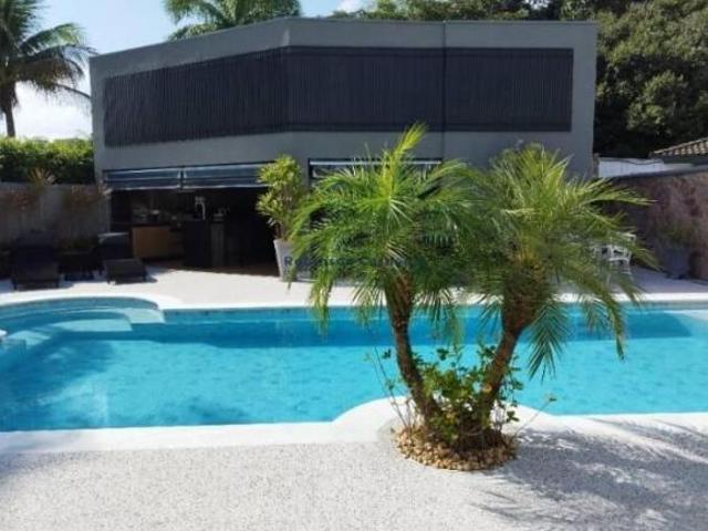 Casa em Riviera, Bertioga/SP de 327m² 6 quartos à venda por R$ 11.900.000,00