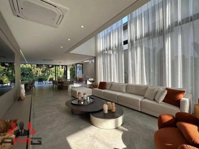 Casa em Riviera, Bertioga/SP de 370m² 6 quartos à venda por R$ 15.900.000,00