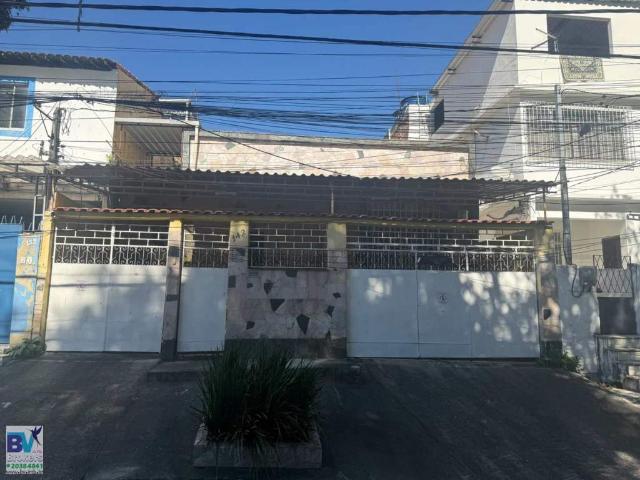 Casa em Rocha Miranda, Rio de Janeiro/RJ de 117m² 2 quartos à venda por R$ 399.900,00