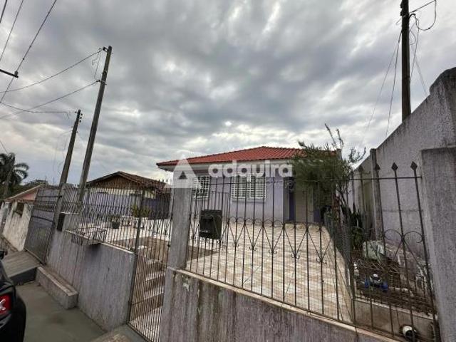 Casa em Ronda, Ponta Grossa/PR de 175m² 4 quartos à venda por R$ 600.000,00