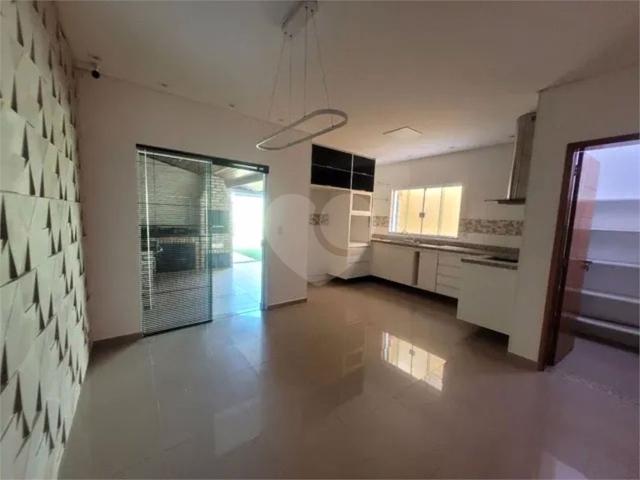 Casa em São Benedito Jordanésia, Cajamar/SP de 146m² 3 quartos à venda por R$ 889.000,00