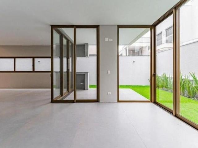 Casa em São Braz, Curitiba/PR de 304m² 4 quartos à venda por R$ 3.980.000,00