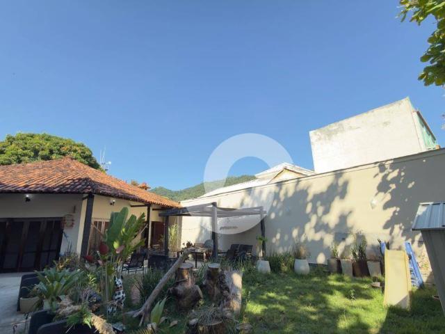 Casa em São Francisco, Niterói/RJ de 156m² 1 quartos à venda por R$ 989.000,00