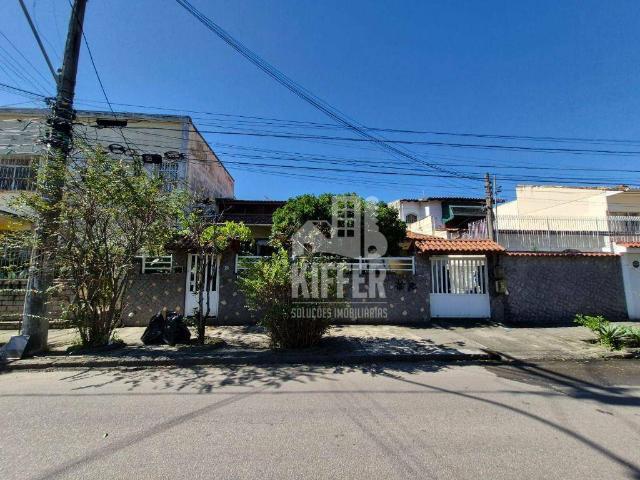 Casa em São Francisco, Niterói/RJ de 180m² 4 quartos para locação R$ 5.000,00/mes