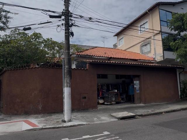 Casa em São Francisco, Niterói/RJ de 100m² 4 quartos à venda por R$ 844.000,00