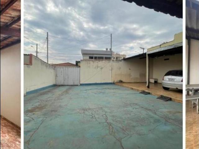 Casa em São Francisco, Patos de Minas/MG