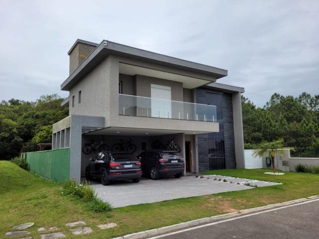 Casa em São João do Rio Vermelho, Florianópolis/SC de 340m² 5 quartos à venda por R$ 2.699.900,00