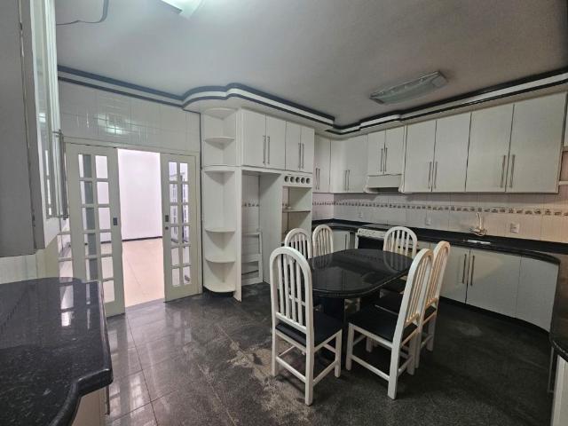 Casa em São Judas, Itajaí/SC de 220m² 3 quartos para locação R$ 5.600,00/mes